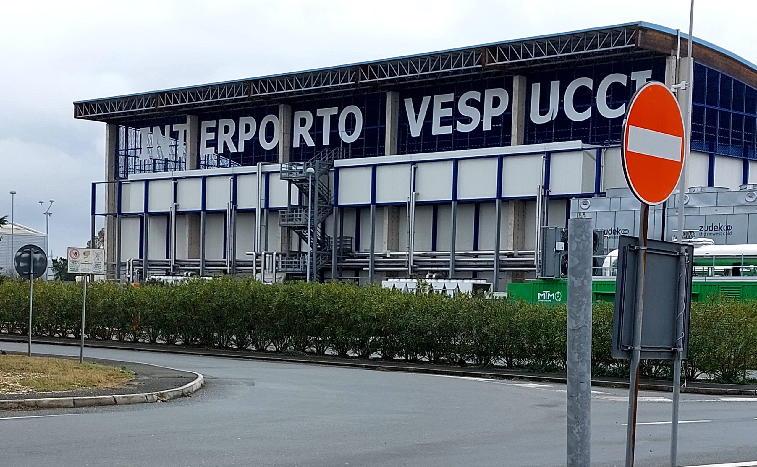 Interporto di Guasticce, "fabbrica" da 1.300 posti di lavoro - La ...